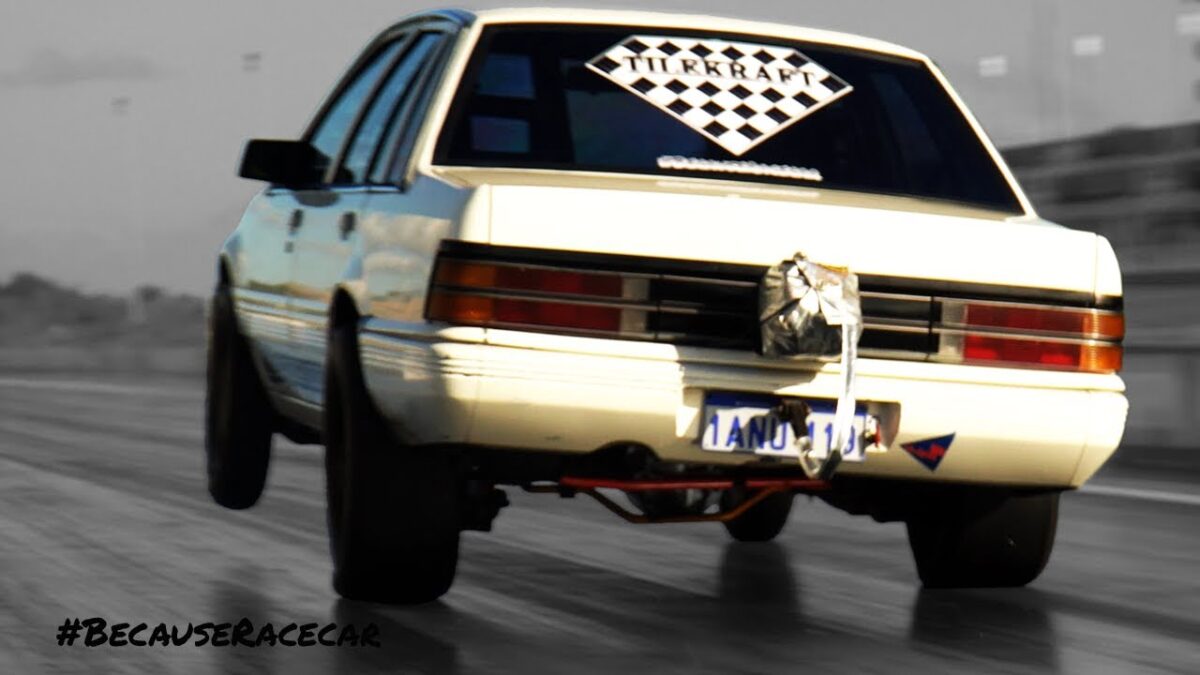 VIDEO: 1000+ HP RB30 3 Wheeling at the Radial Prepped Track Hire ...